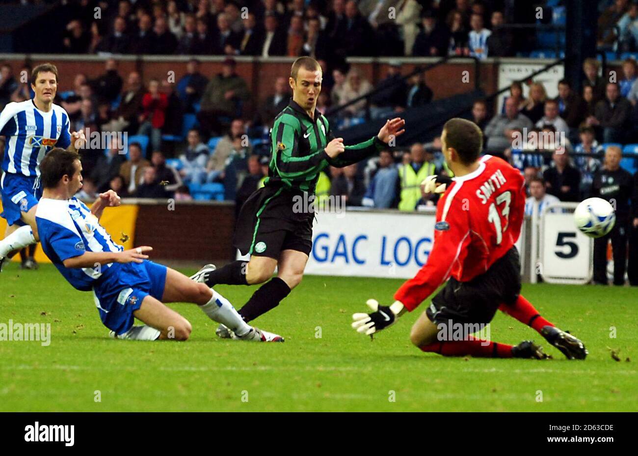 Scottish goalkeeper hi-res stock photography and images - Alamy