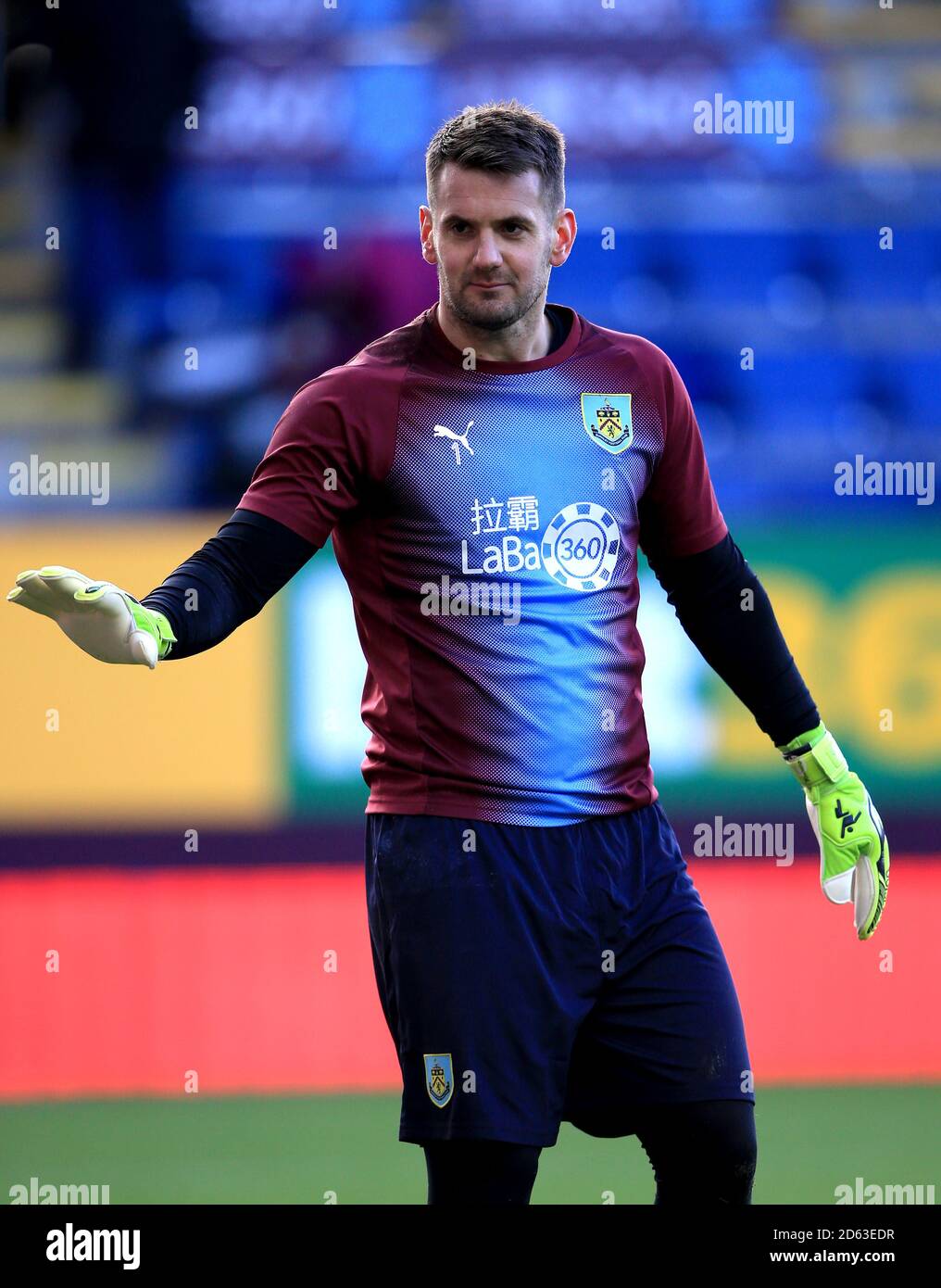 Burnley goalkeeper Thomas Heaton Stock Photo - Alamy