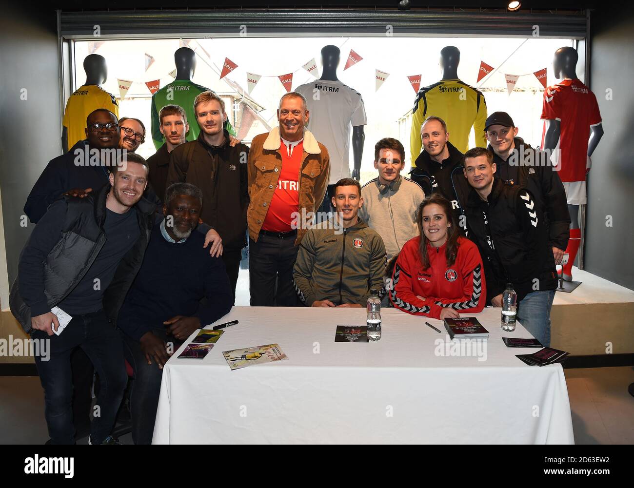 Club captain Jason Pearce, former player Paul Mortimer and ladies ...