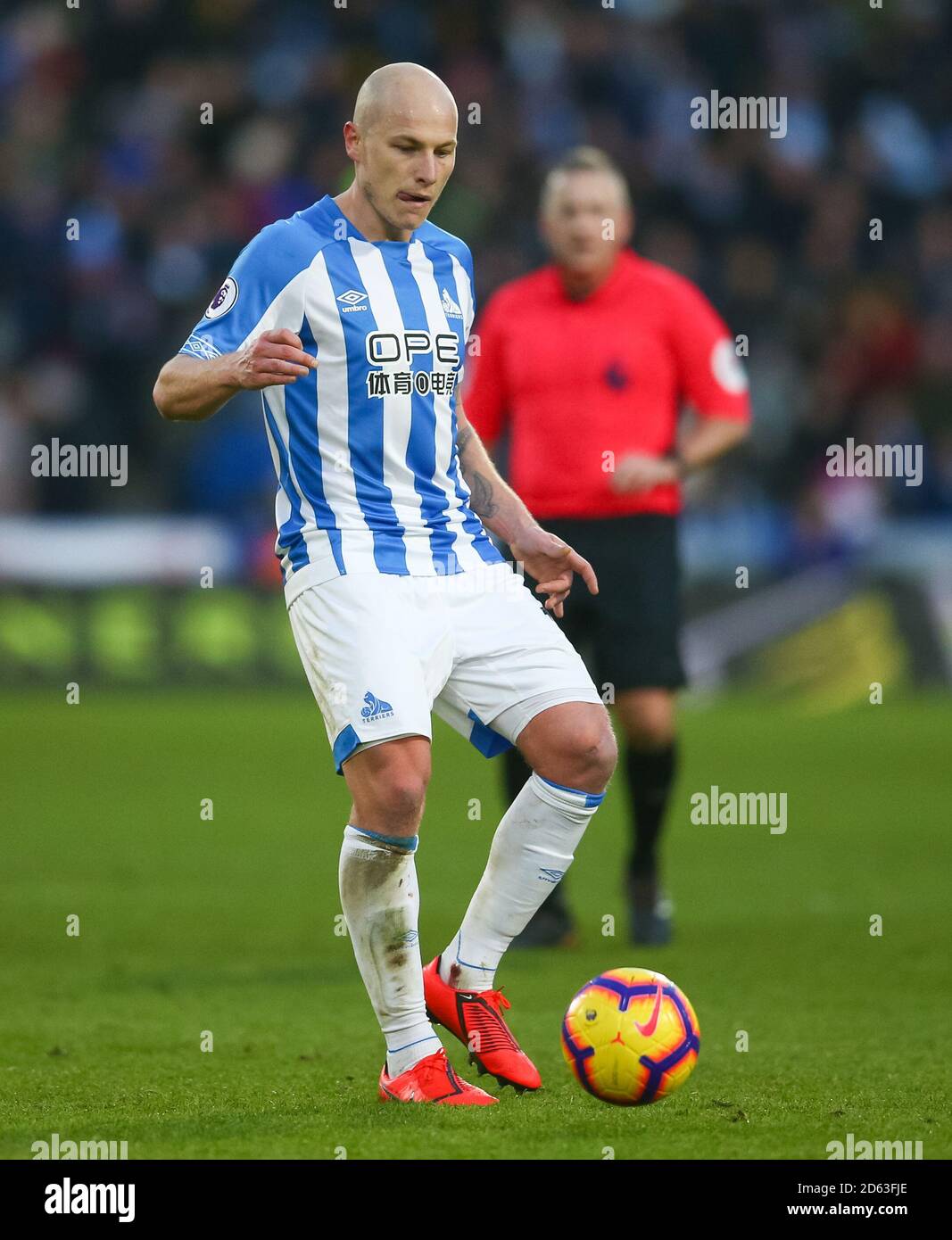 Huddersfield Town's Aaron Mooy Stock Photo - Alamy