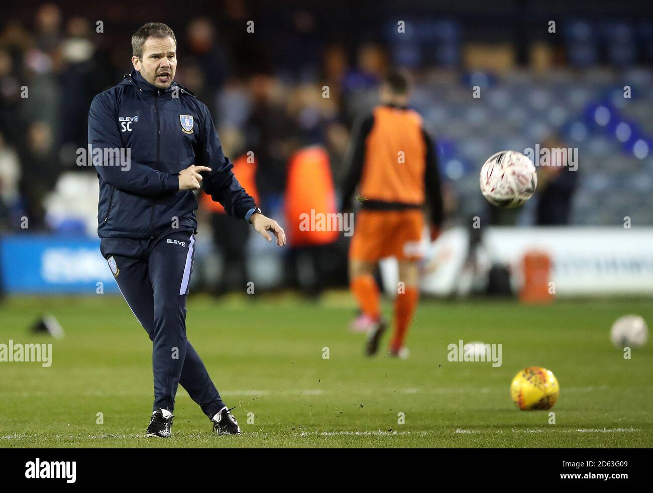 Sheffield wednesday coach hi-res stock photography and images - Alamy