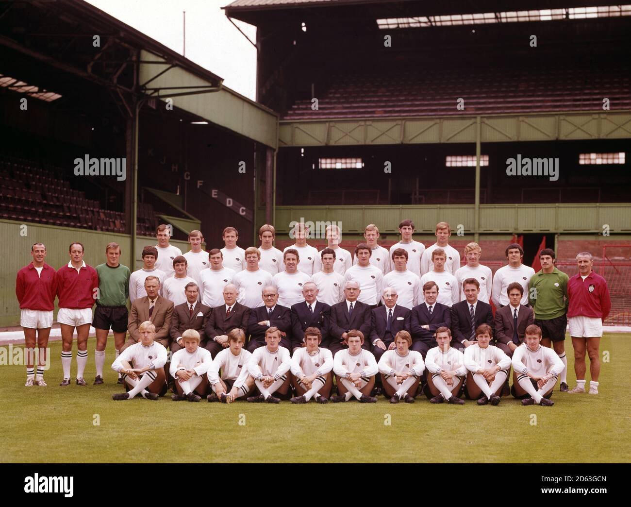 Derby county team group hi-res stock photography and images - Alamy