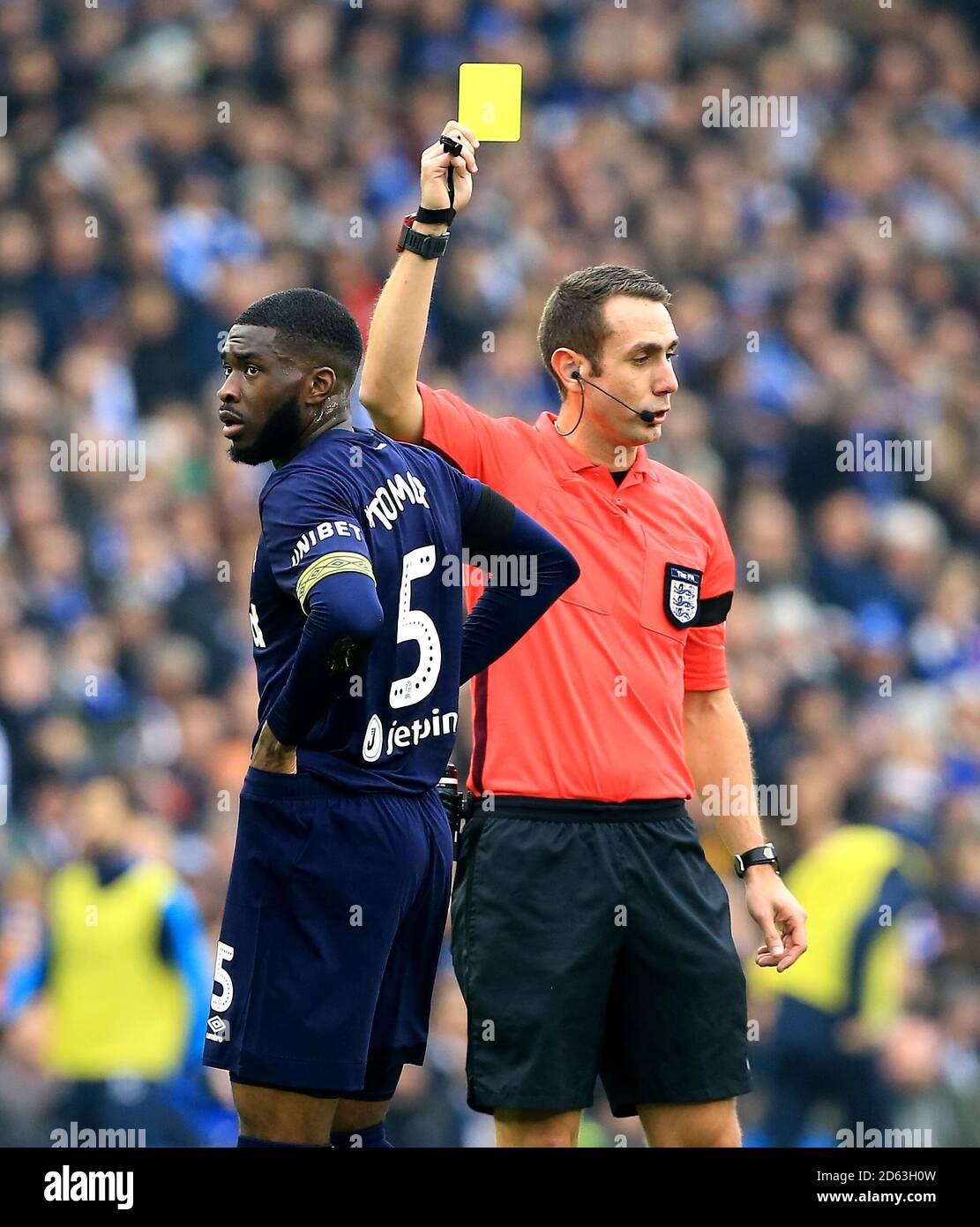 Referee fikayo hi-res stock photography and images - Alamy