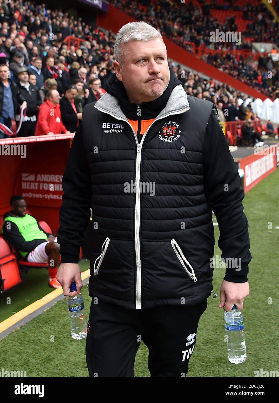 Blackpool manager Terry McPhillips Stock Photo - Alamy