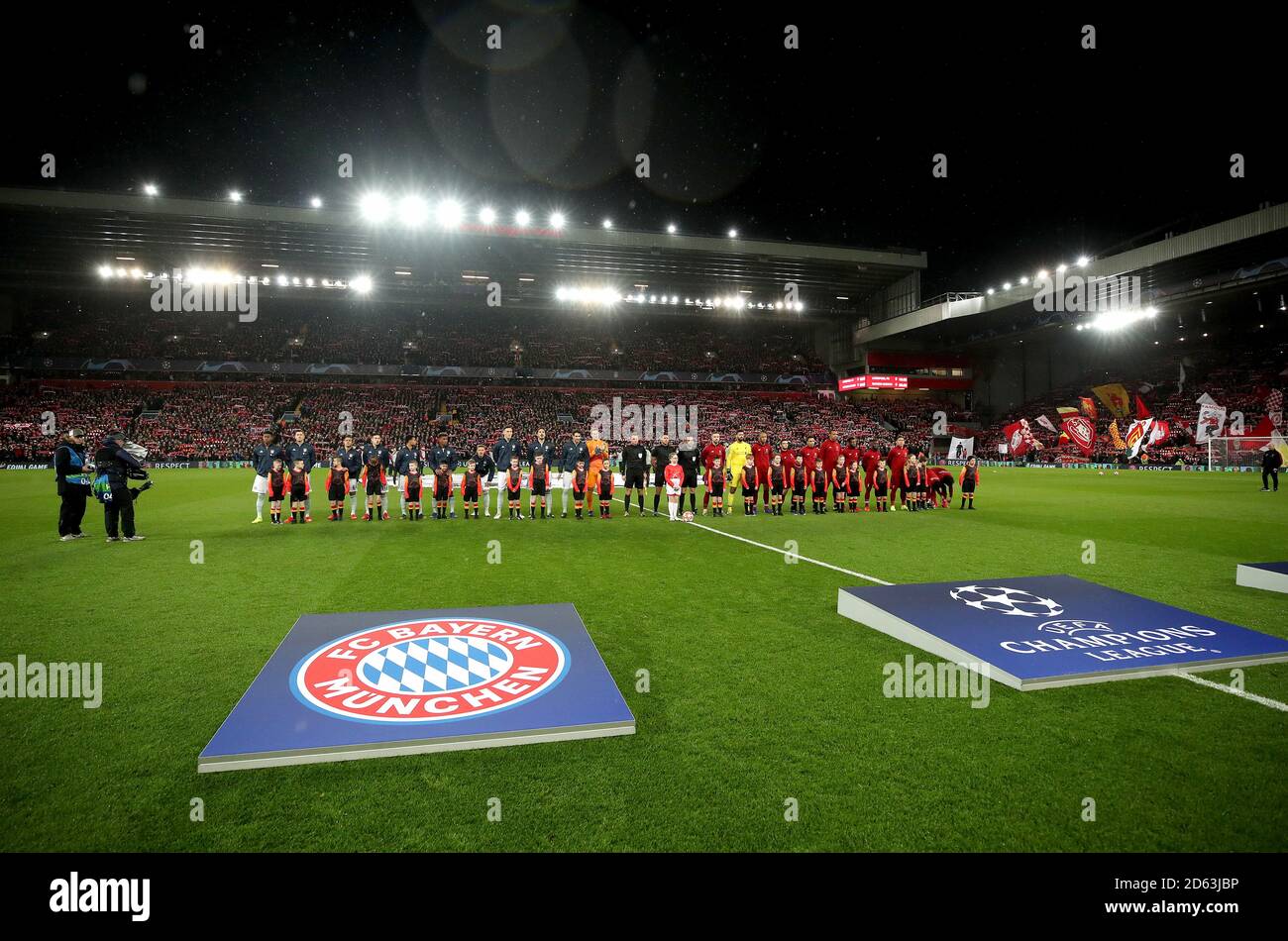 The two team's line-up before kick-off Stock Photo - Alamy