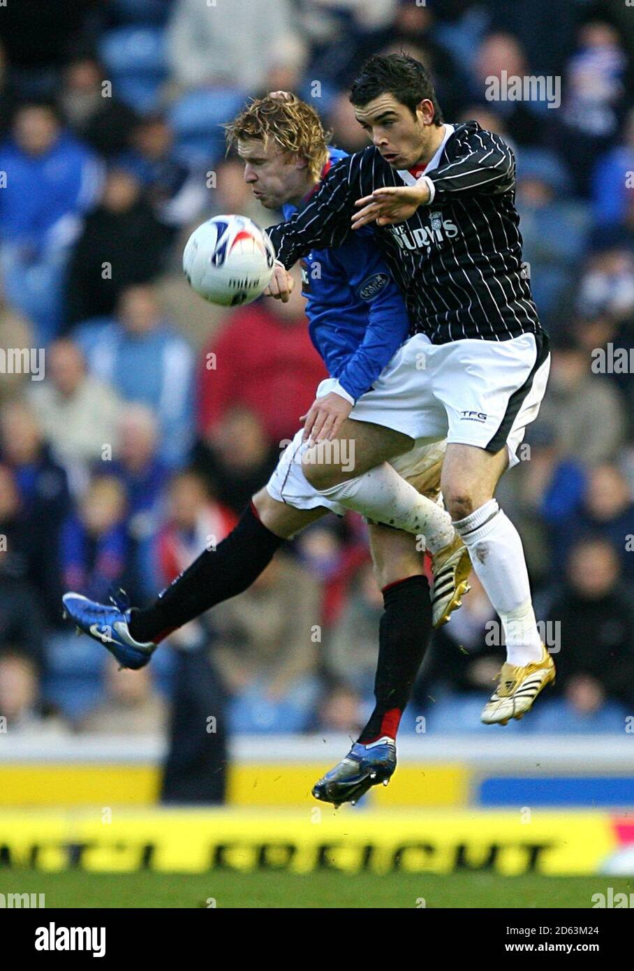 Dunfermlines gary mason hi-res stock photography and images - Alamy