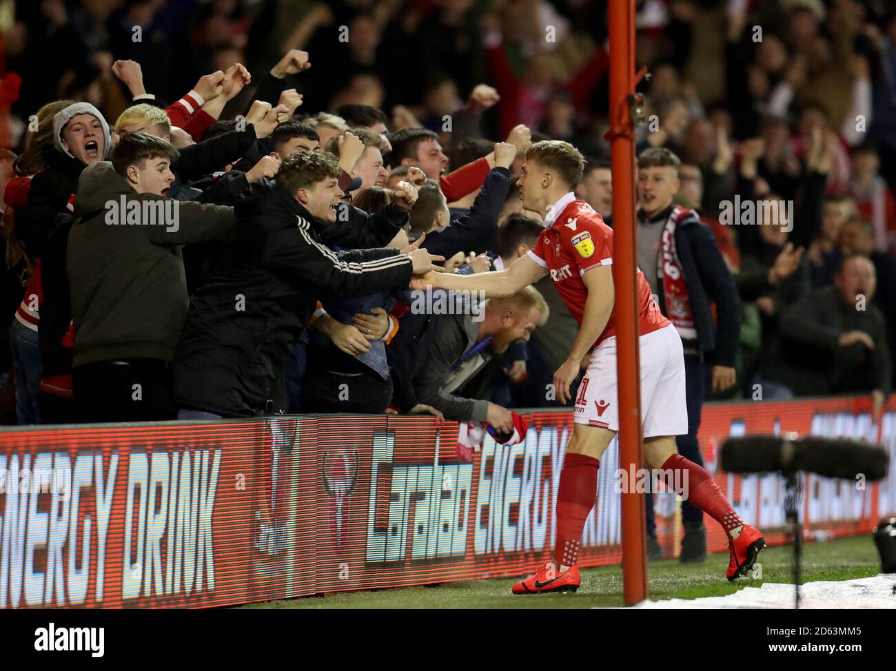 Nottingham forests ben osborn celebrates hi-res stock photography and ...