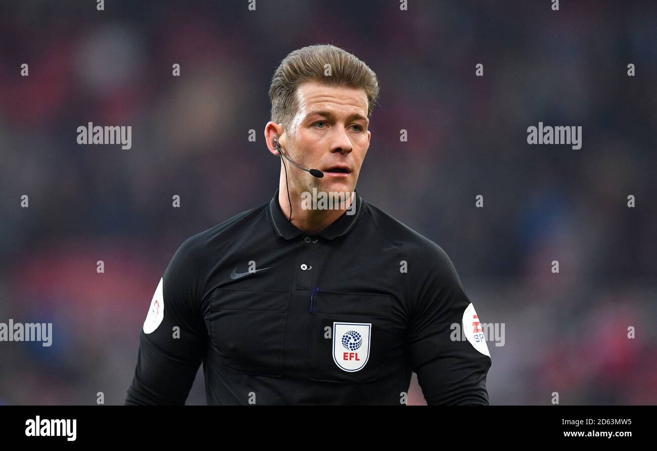 Match Referee Andrew Madley Stock Photo - Alamy