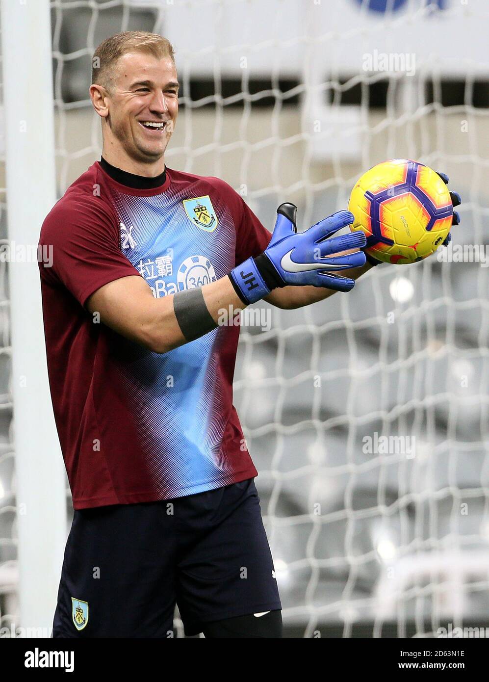 Burnley goalkeeper Joe Hart warms up ahead of the match Stock Photo - Alamy