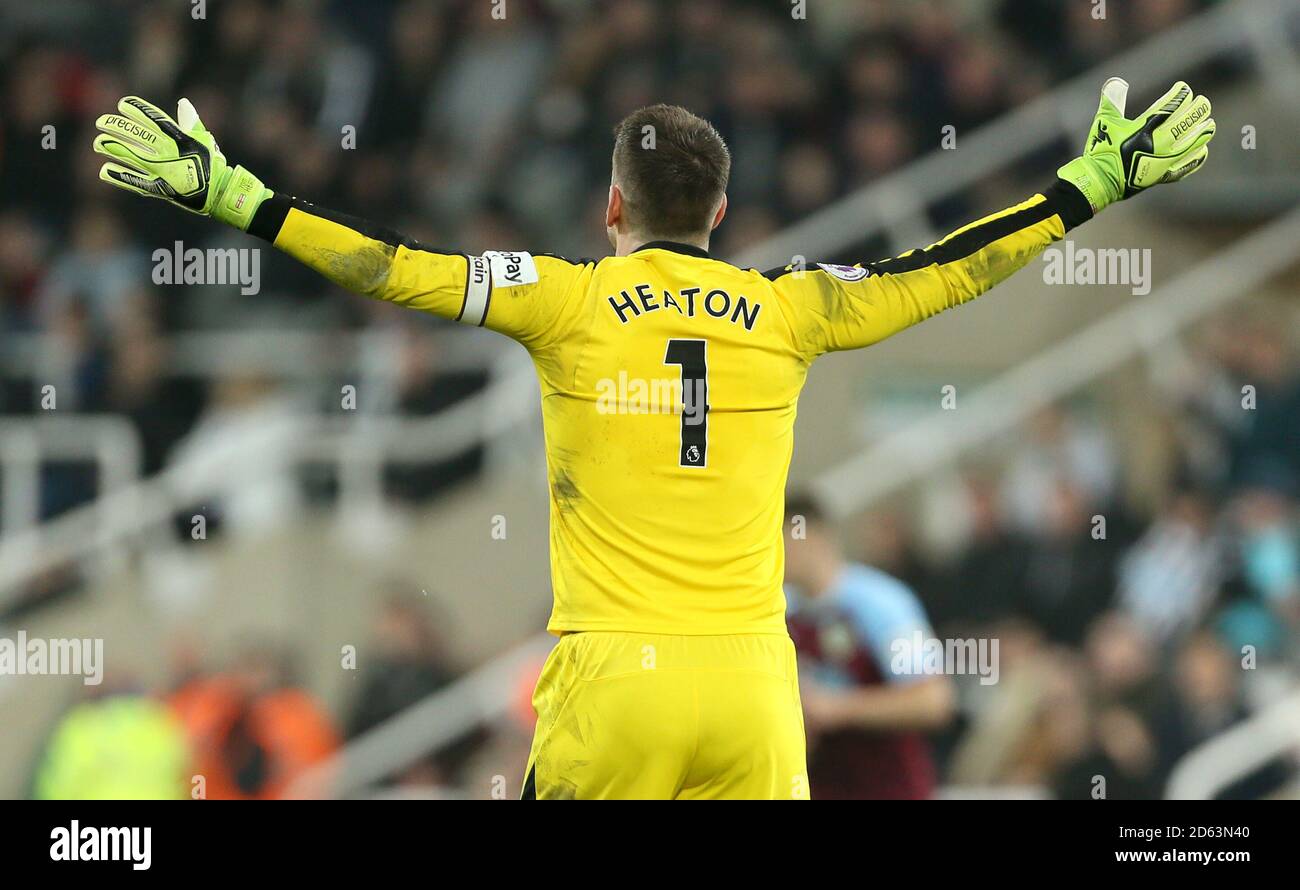 Burnley goalkeeper Thomas Heaton Stock Photo - Alamy