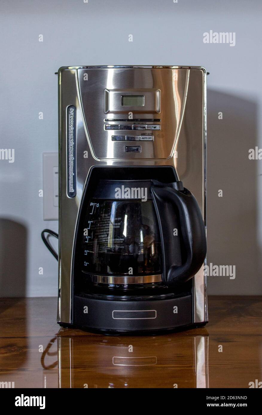 Coffee machine on counter hi-res stock photography and images - Alamy
