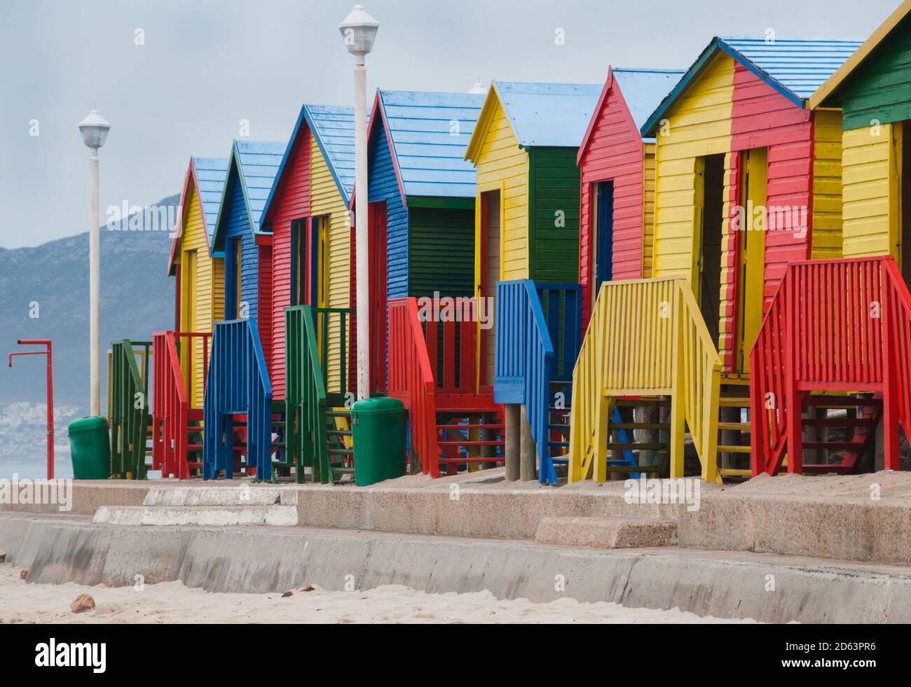 Bright Green Beach Hut High Resolution Stock Photography and Images - Alamy