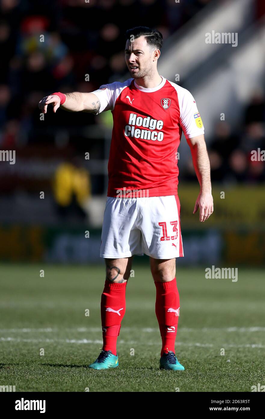 Full length towell hi-res stock photography and images - Alamy