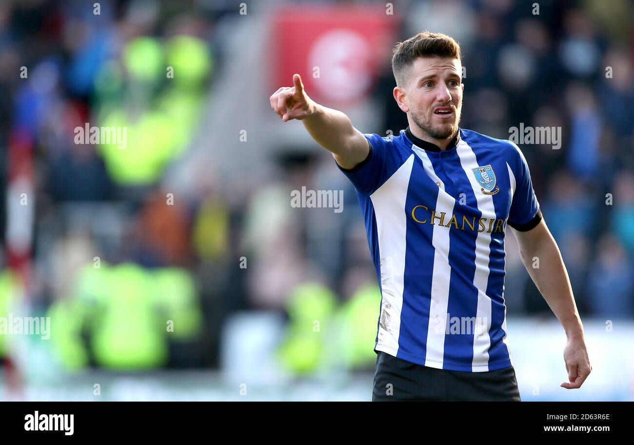 Sam Hutchinson, Sheffield Wednesday Stock Photo - Alamy