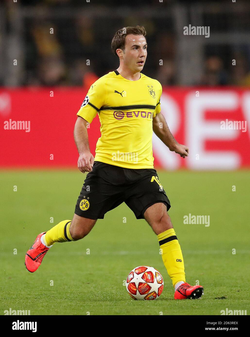 Borussia dortmunds mario gotze hi-res stock photography and images - Alamy