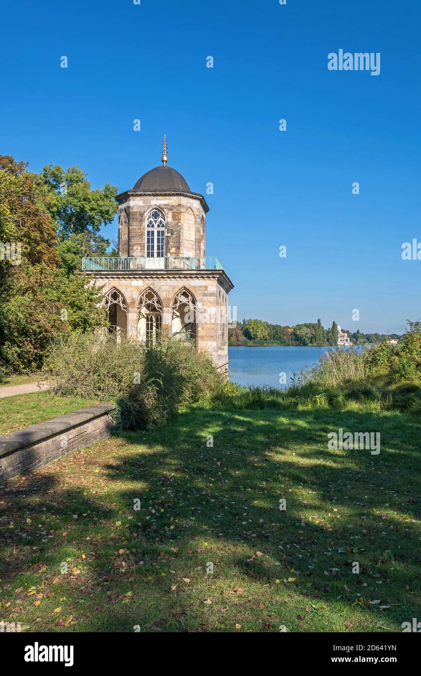 Two story pavilion hi-res stock photography and images - Alamy