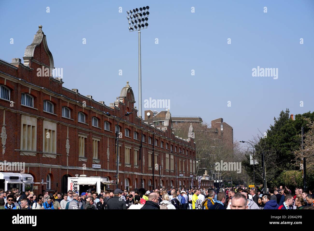 Mcfc fans hi-res stock photography and images - Alamy