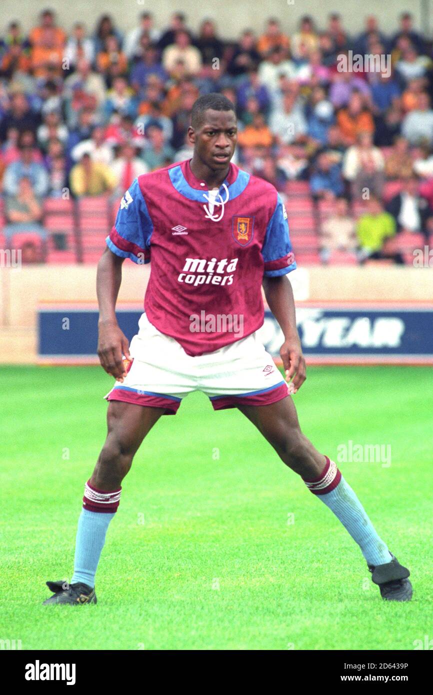 Villa ehiogu hi-res stock photography and images - Alamy