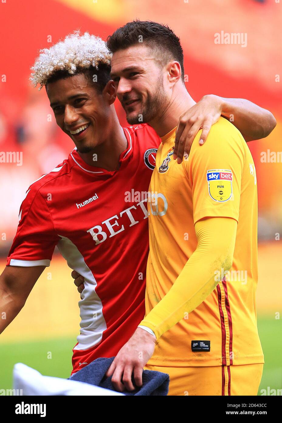 Charlton Athletic's Lyle Taylor celebrates with Charlton Athletic ...