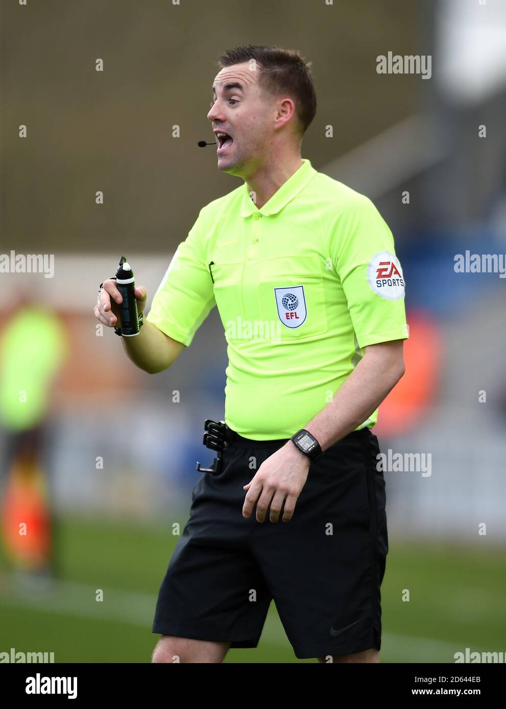 Referee Ross Joyce High Resolution Stock Photography and Images - Alamy