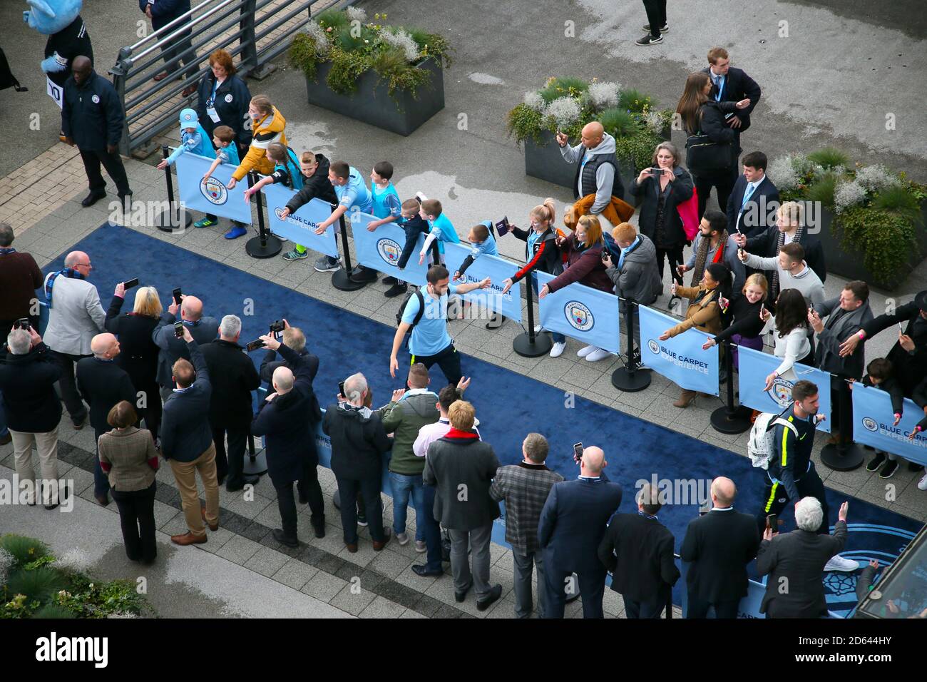 Manchester city team bus hi-res stock photography and images - Alamy