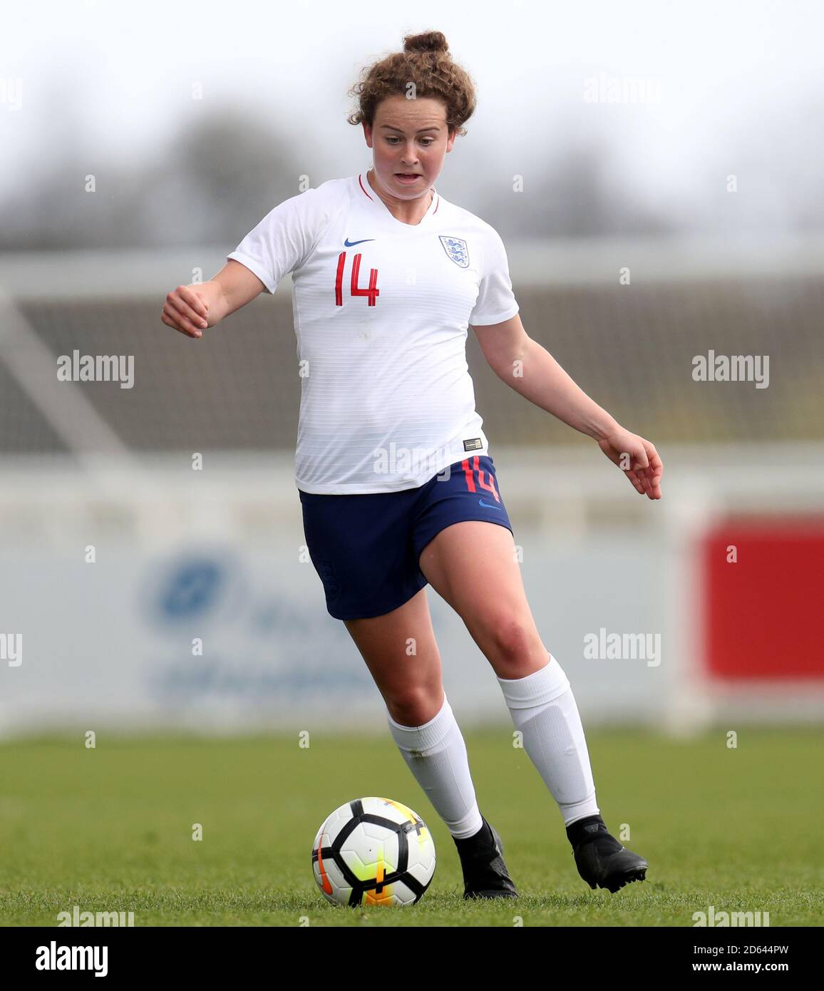 England's Emily Syme in action Stock Photo - Alamy
