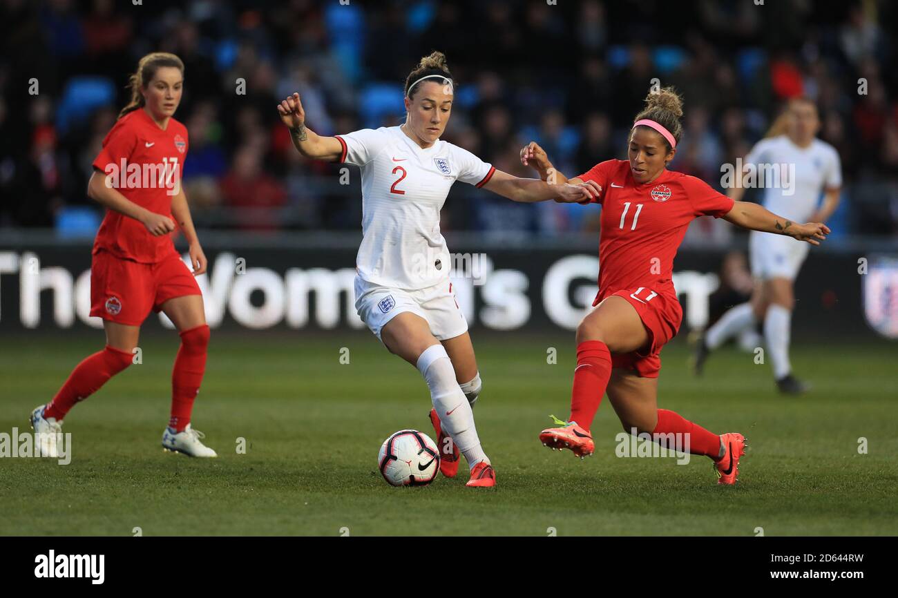 England's Lucy Bronze and Canada's Desiree Scott Stock Photo - Alamy