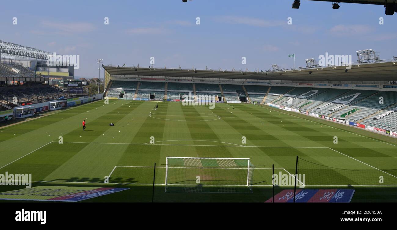 Plymouth argyle home park hi-res stock photography and images - Alamy