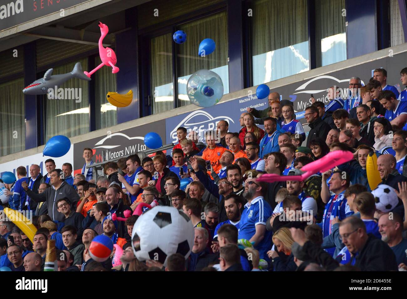 Ipswich town fans in stands hi-res stock photography and images - Alamy