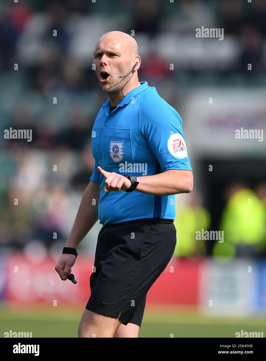 Charles breakspear referee hi-res stock photography and images - Alamy