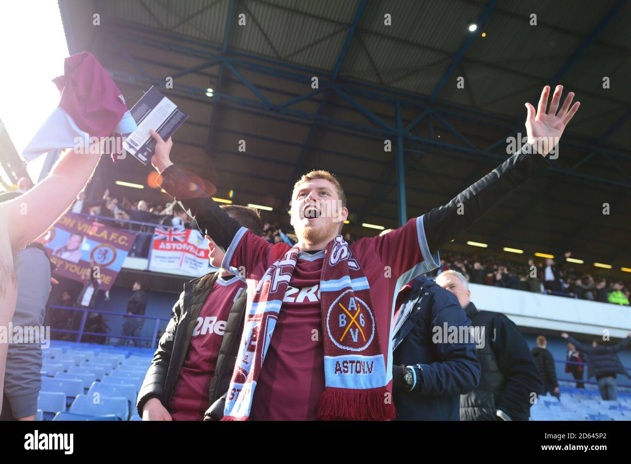 Aston villa fans celebrate hi-res stock photography and images - Alamy