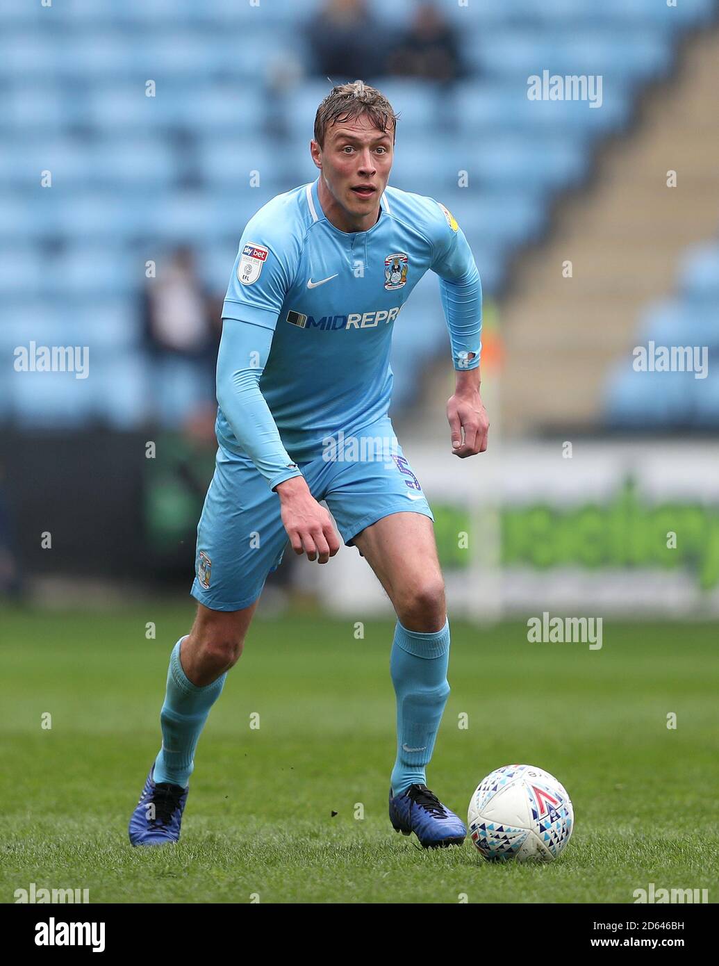 Coventry City's Tom Davies Stock Photo - Alamy