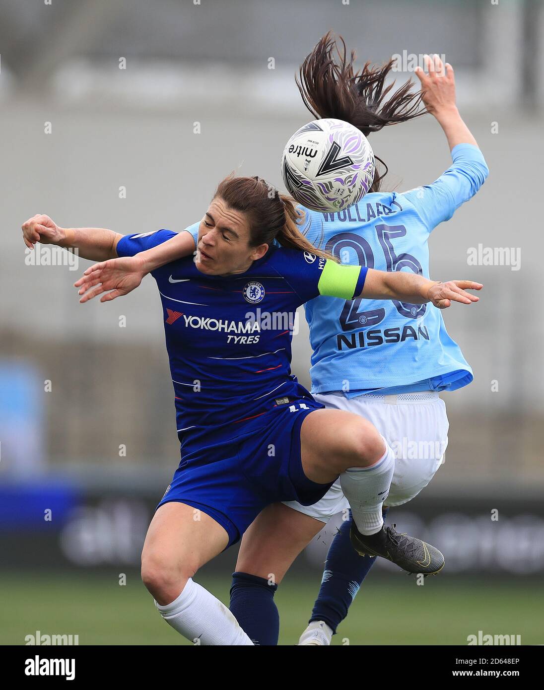 Chelsea ladies karen carney hi-res stock photography and images - Alamy