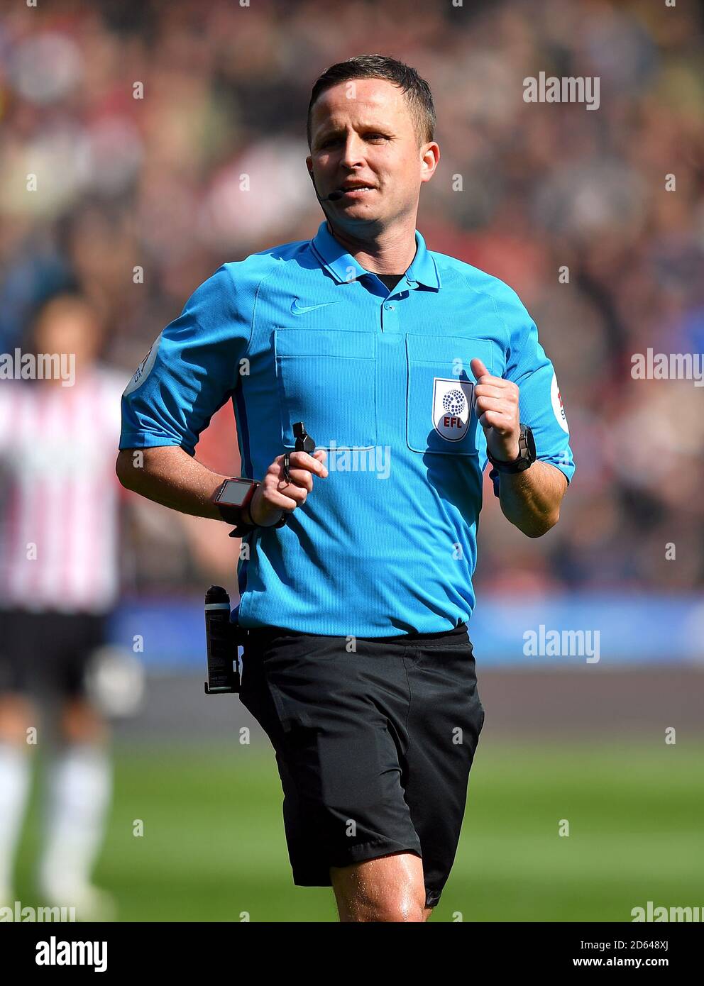 Referee David Webb Stock Photo - Alamy