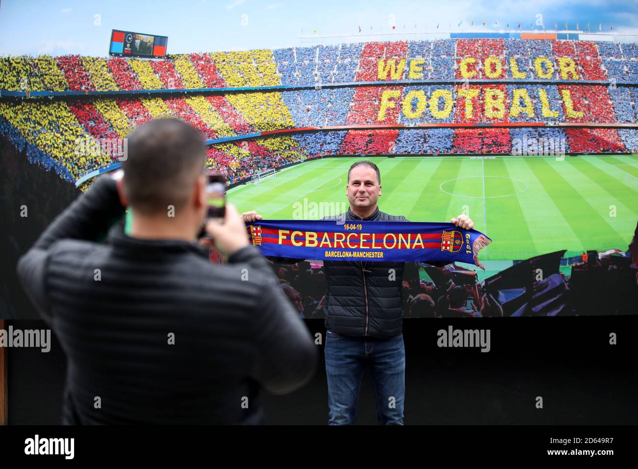 Fan poses photograph soccer hi-res stock photography and images - Alamy