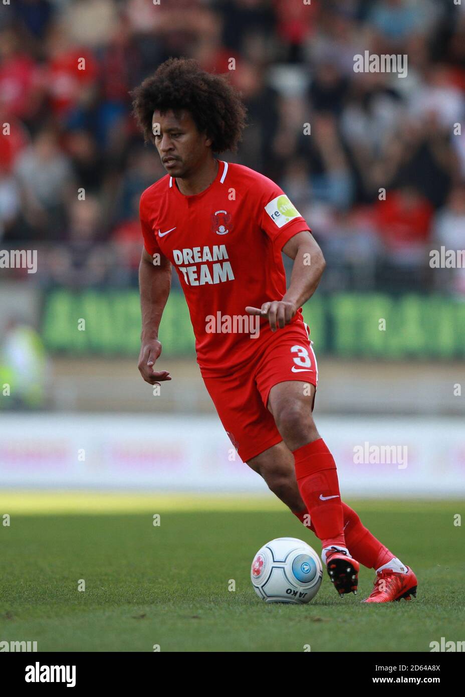 Leyton Orient's Joe Widdowson in action Stock Photo - Alamy