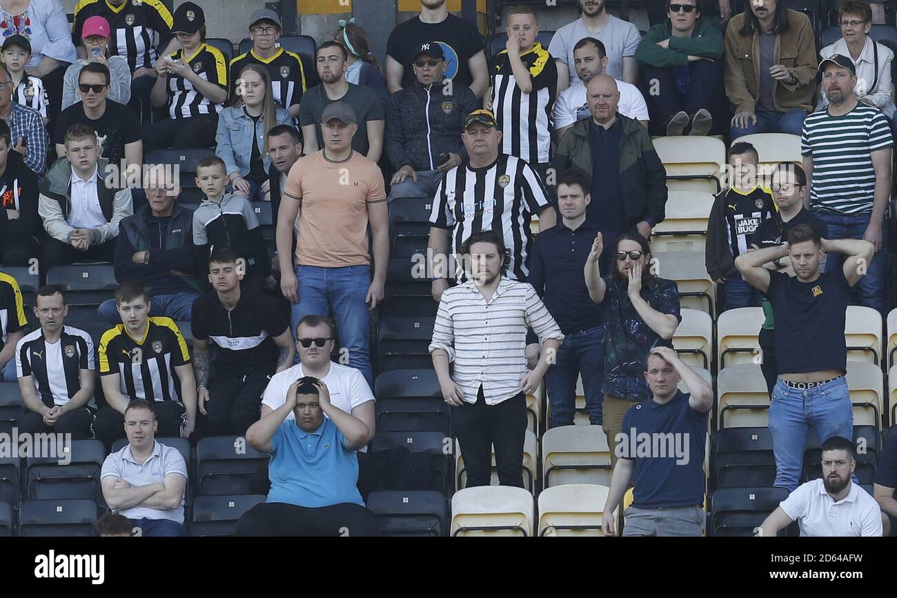 Milton keynes dons fans game hi-res stock photography and images - Alamy