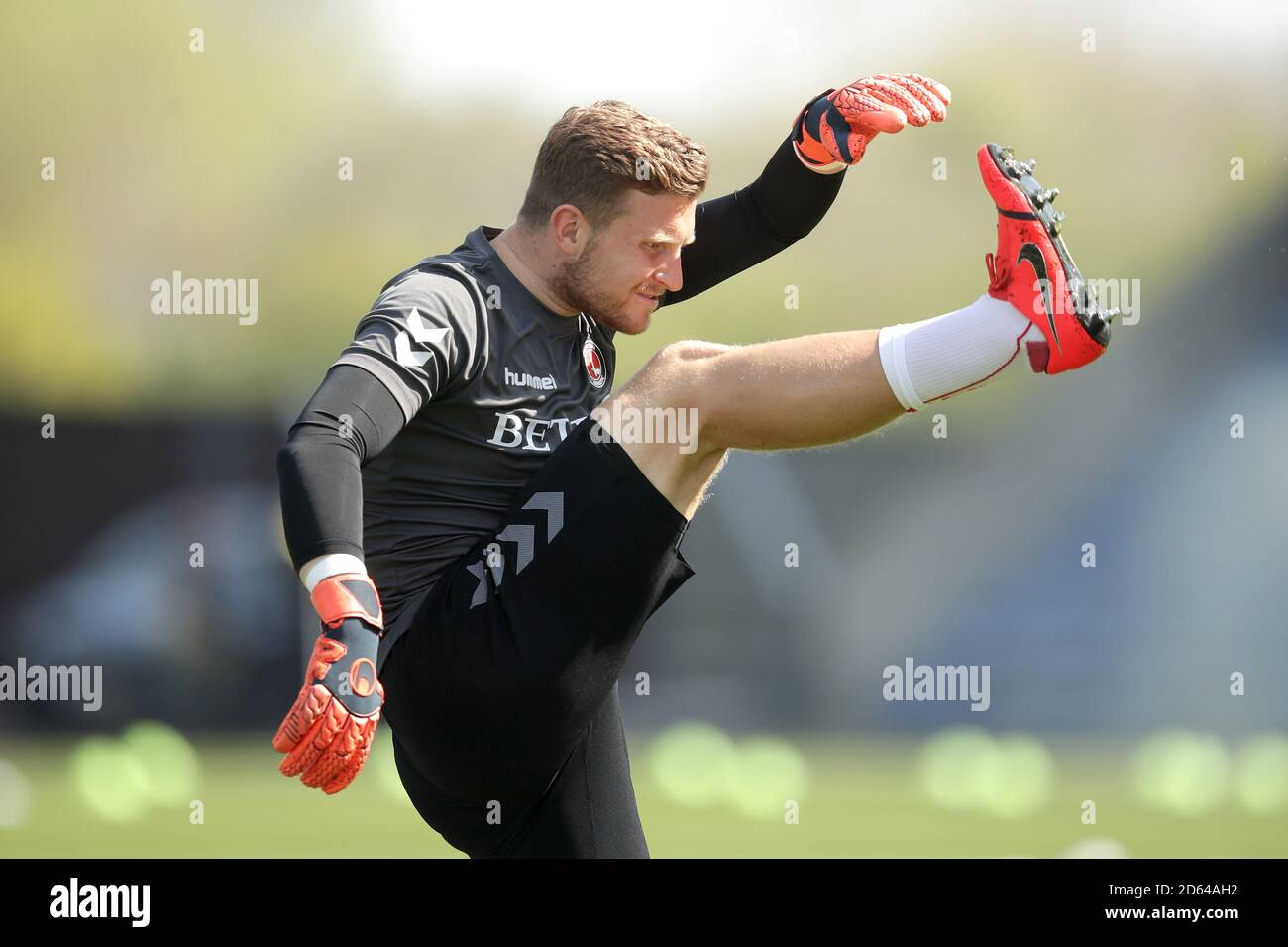 Charlton Athletic goalkeeper Dillon Phillips Stock Photo - Alamy