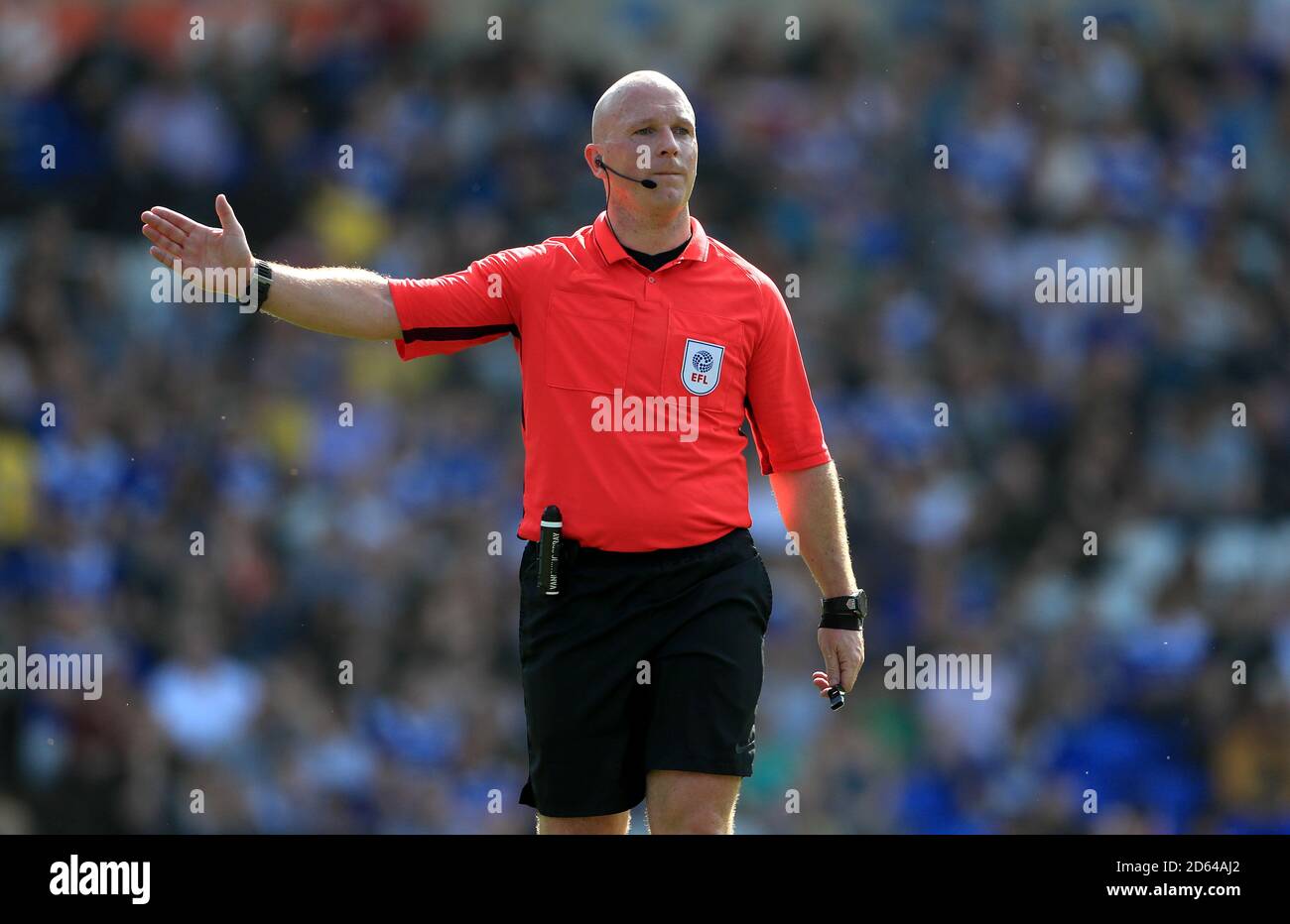 Match referee Simon Hooper Stock Photo - Alamy