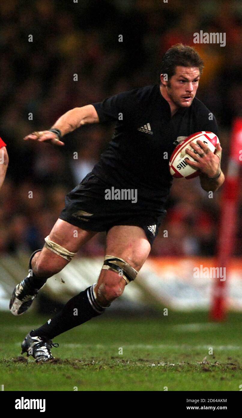 New zealands richie mccaw hi-res stock photography and images - Alamy