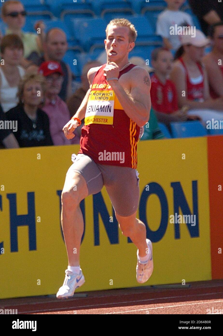 Full length heats mens mens hi-res stock photography and images - Alamy