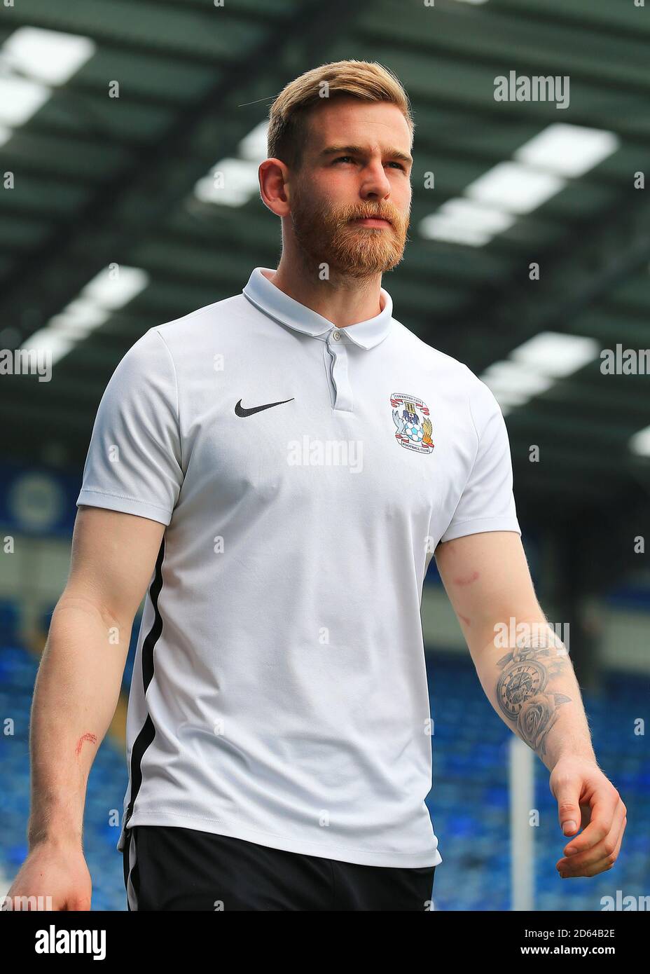 Coventry Goalkeeper Lee Burge arrives at Fratton Park Stock Photo - Alamy