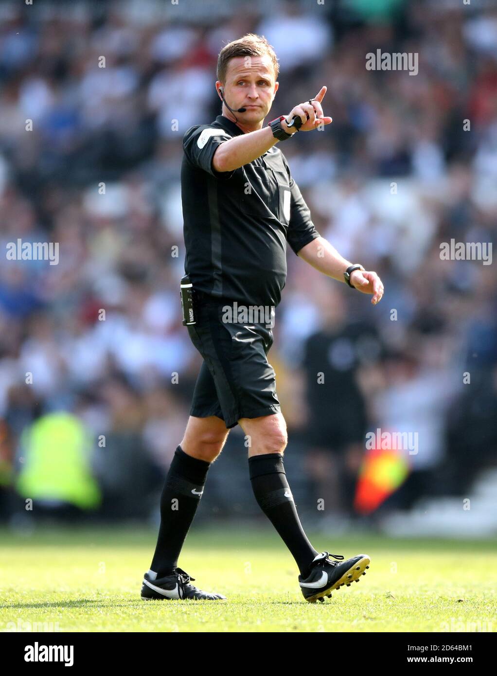 Referee david webb hi-res stock photography and images - Alamy