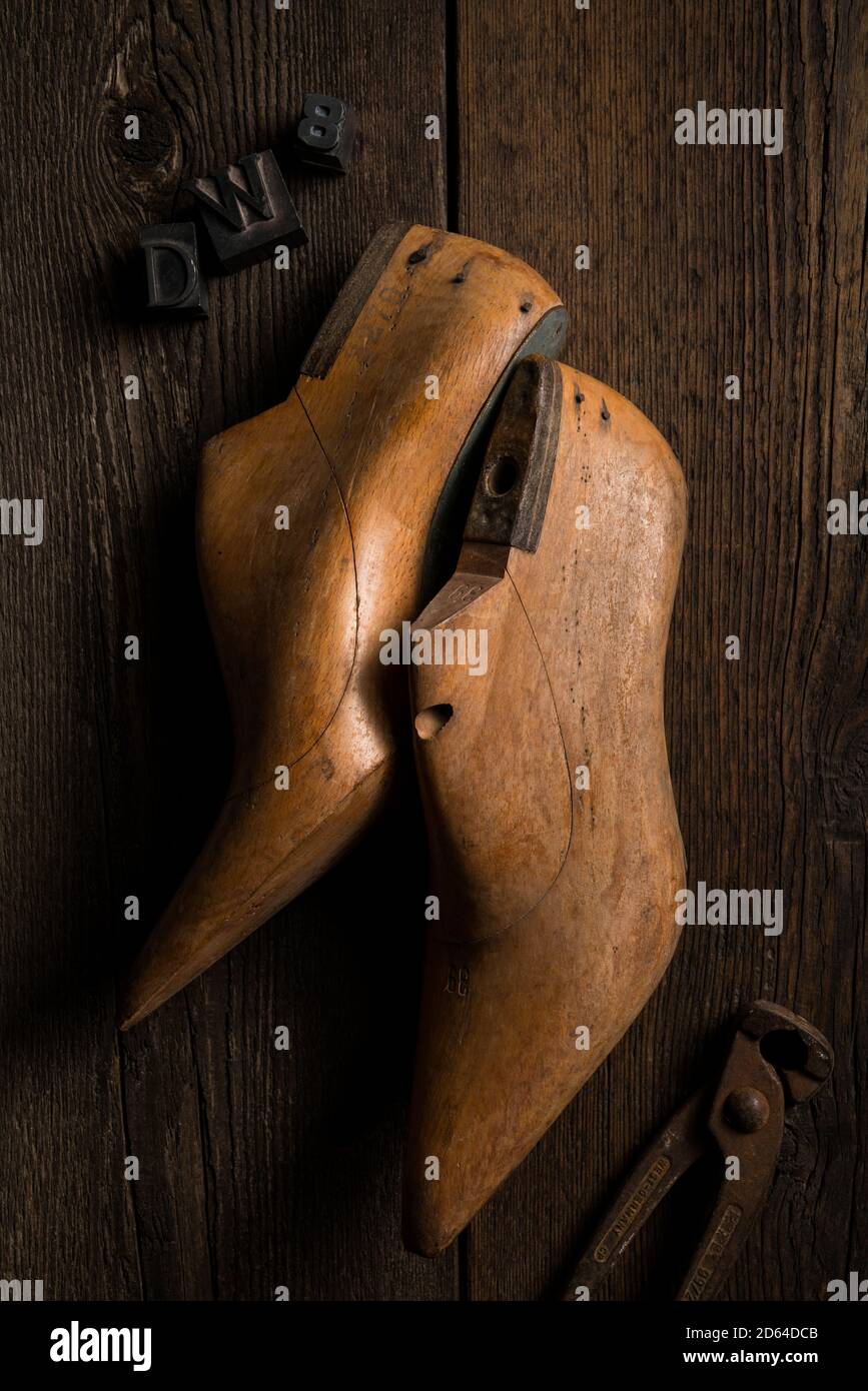 Shoes model shape form hi-res stock photography and images - Alamy