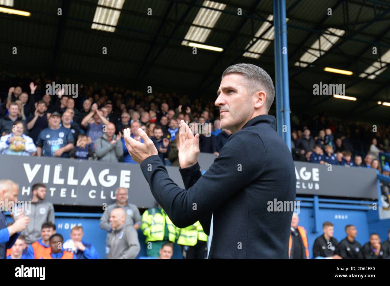 Ryan lowe bury hi-res stock photography and images - Alamy