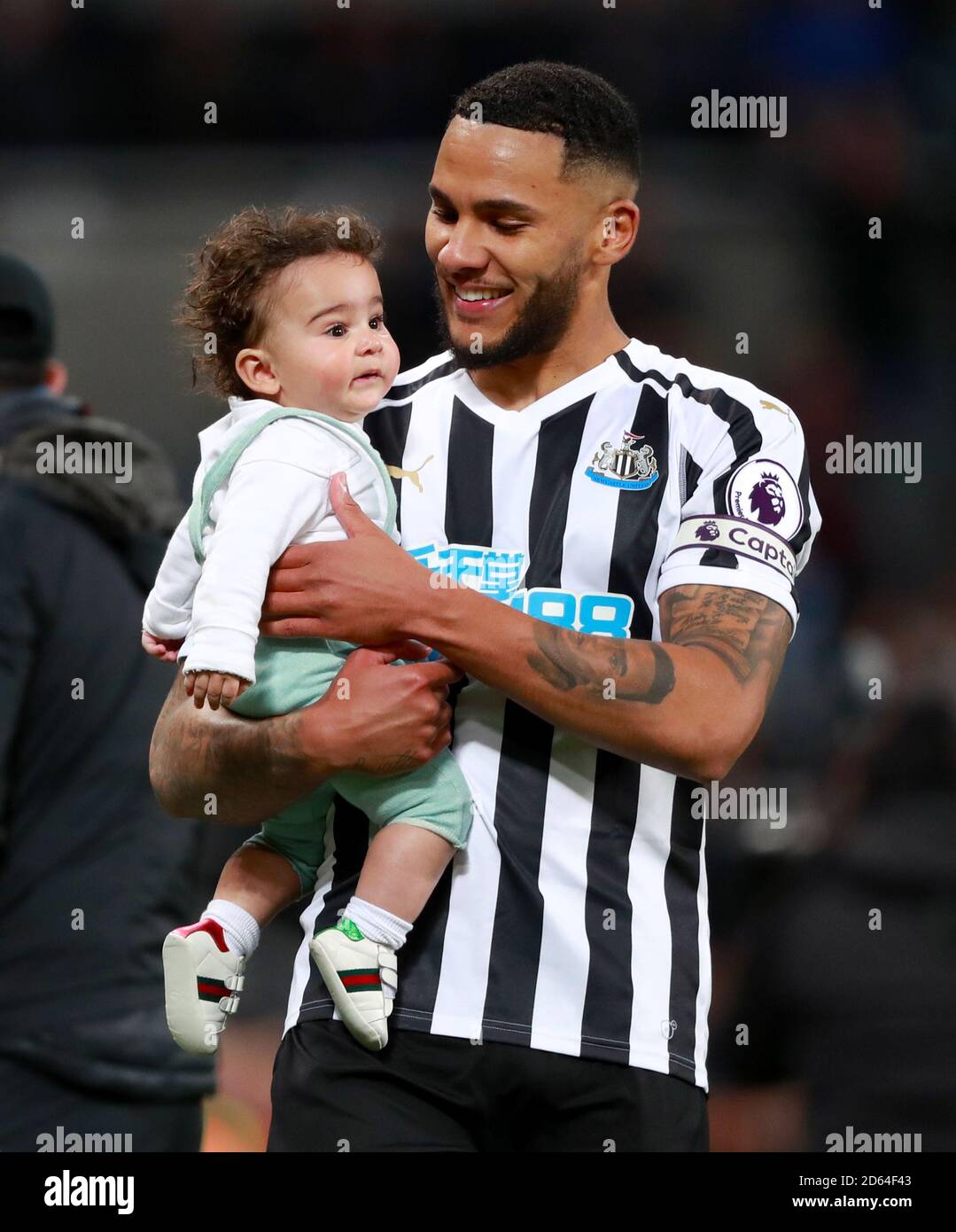 Newcastle United's Jamaal Lascelles and son Jamari Rai Lascelles on the ...