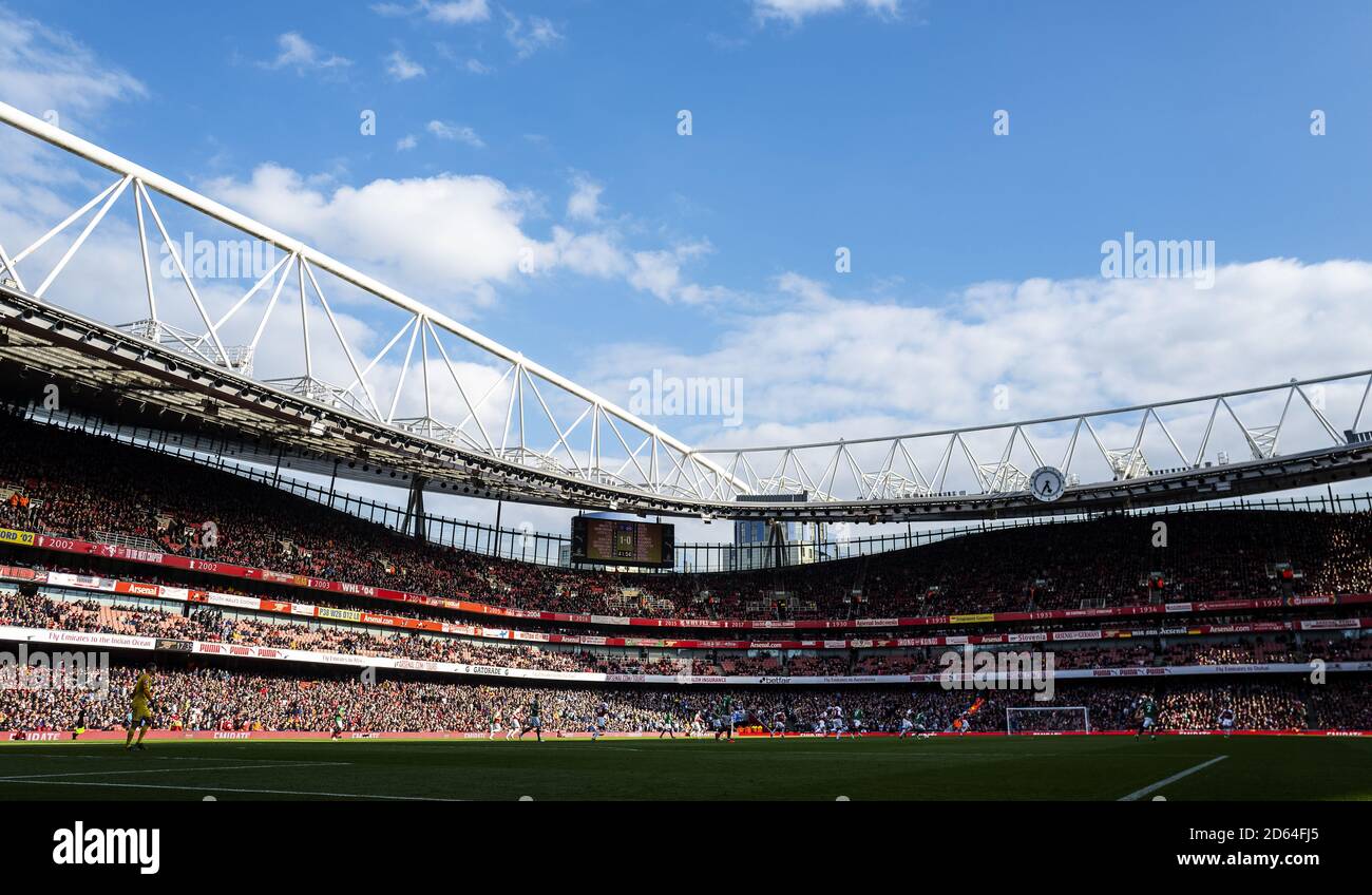 A general view of Emirates Stadium Stock Photo - Alamy