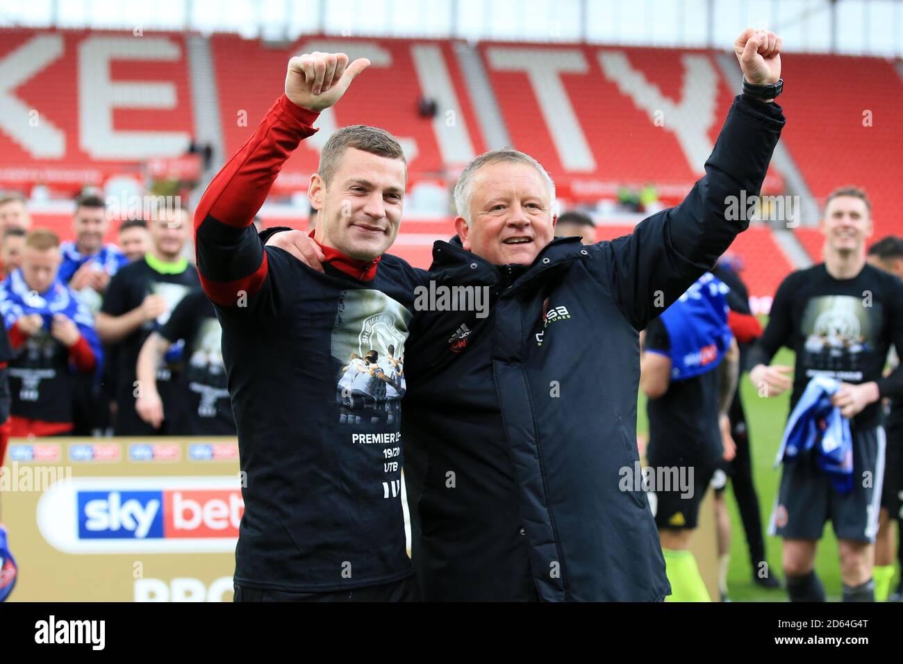 Sheffield United's Paul Coutts (left) and Manager Chris Wilder ...