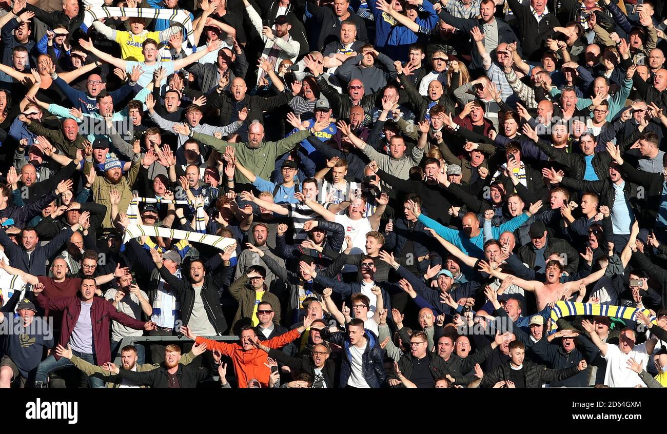 Leeds united fans final hi-res stock photography and images - Alamy