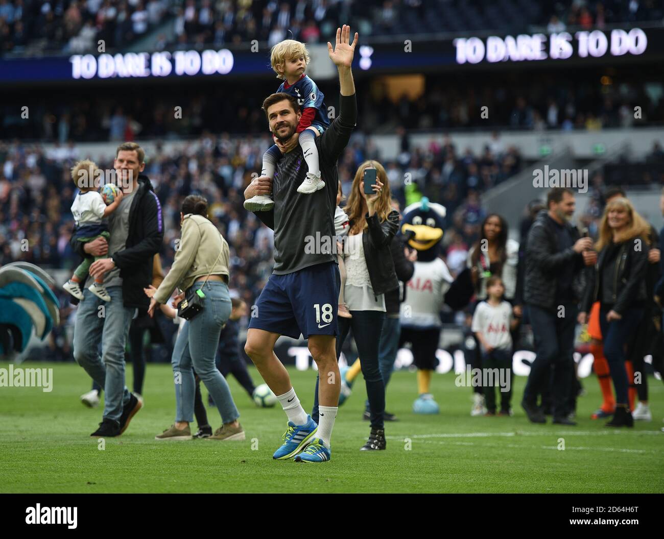 Tottenham Hotspur's Fernando Llorente and his family on the lap of ...